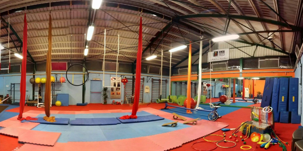 Sport tra giocolieri e acrobazie: a Palermo si va a «scuola di circo ...