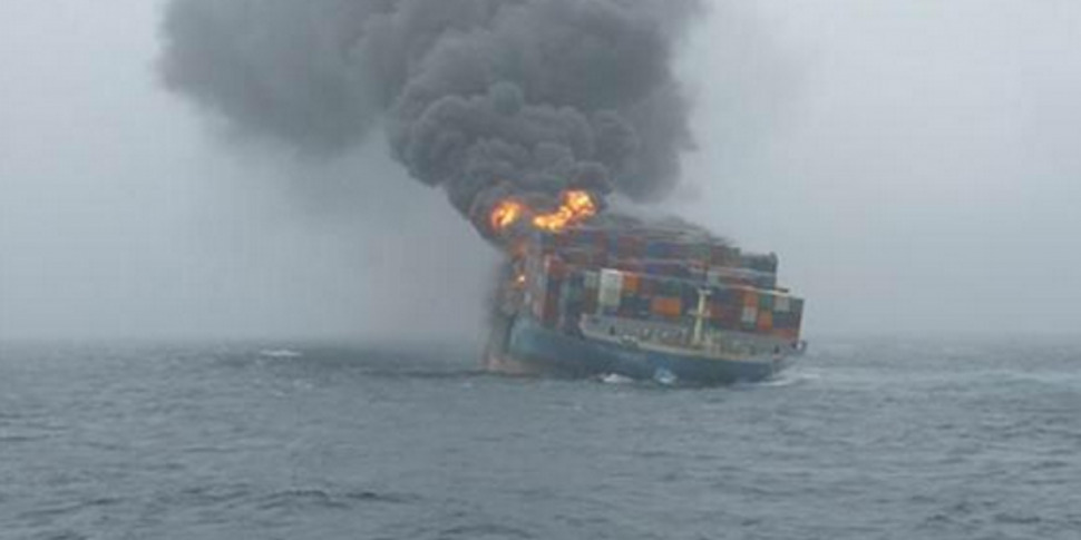 Nave turca bombardata al largo di Tobruk da esercito libico, morto un ...