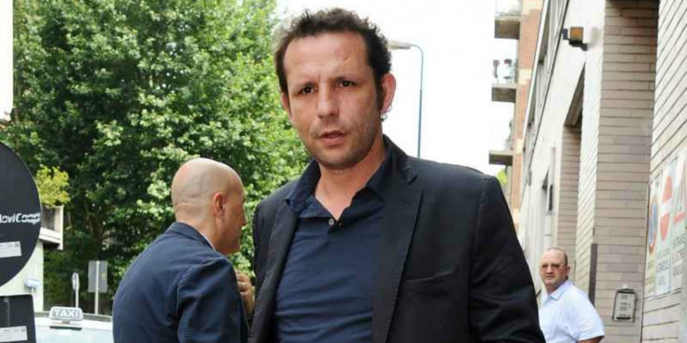 Calcioscommesse, la Figc deferisce Delli Carri e il Catania - Giornale ...