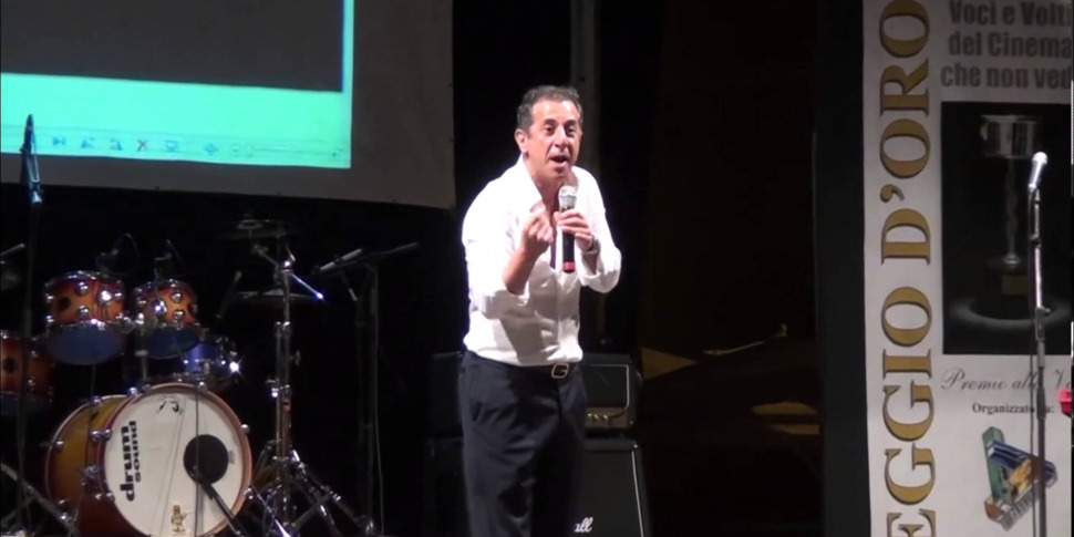 Manlio Dovì torna in Sicilia con SpettacoliAmo al teatro Regina ...