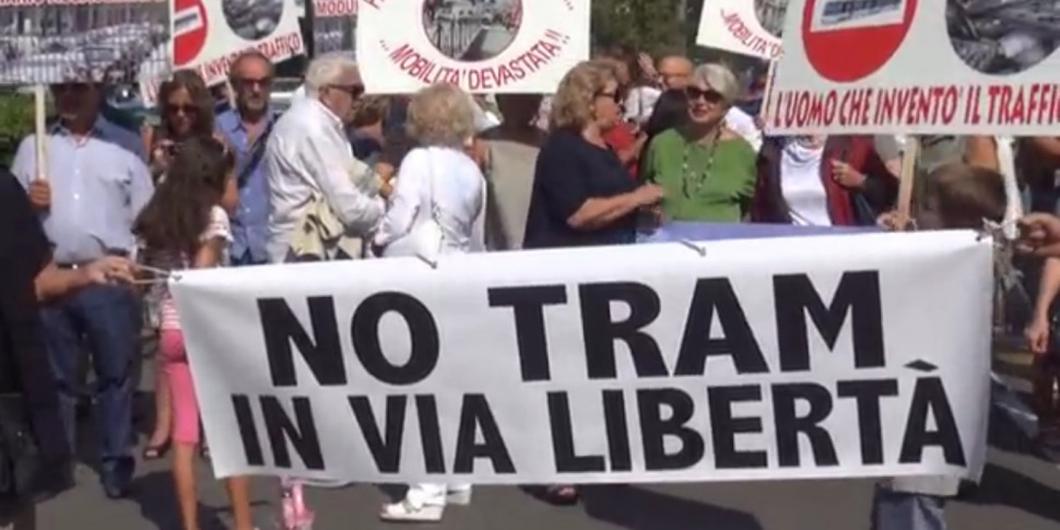Scontro in Consiglio sulla nuova linea del tram a Palermo - Giornale di Sicilia