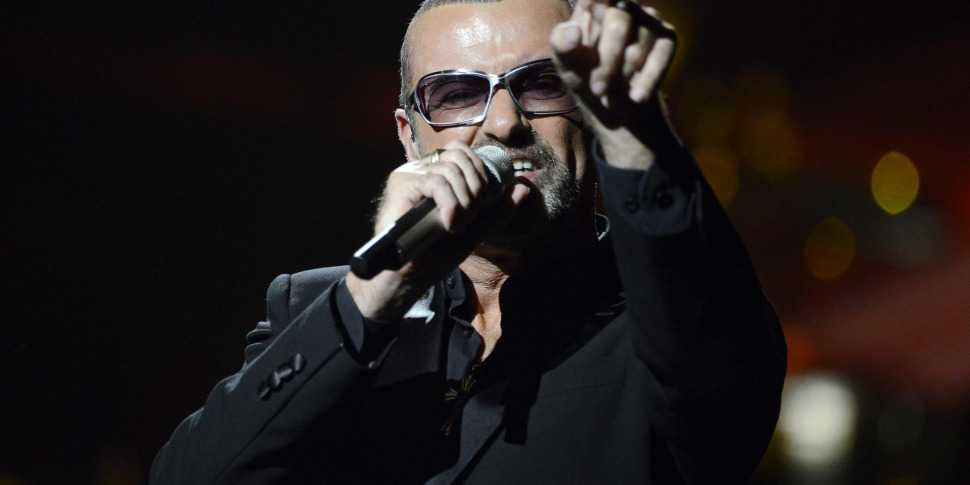 La lunga carriera di George Michael, 100 milioni di dischi venduti in ...