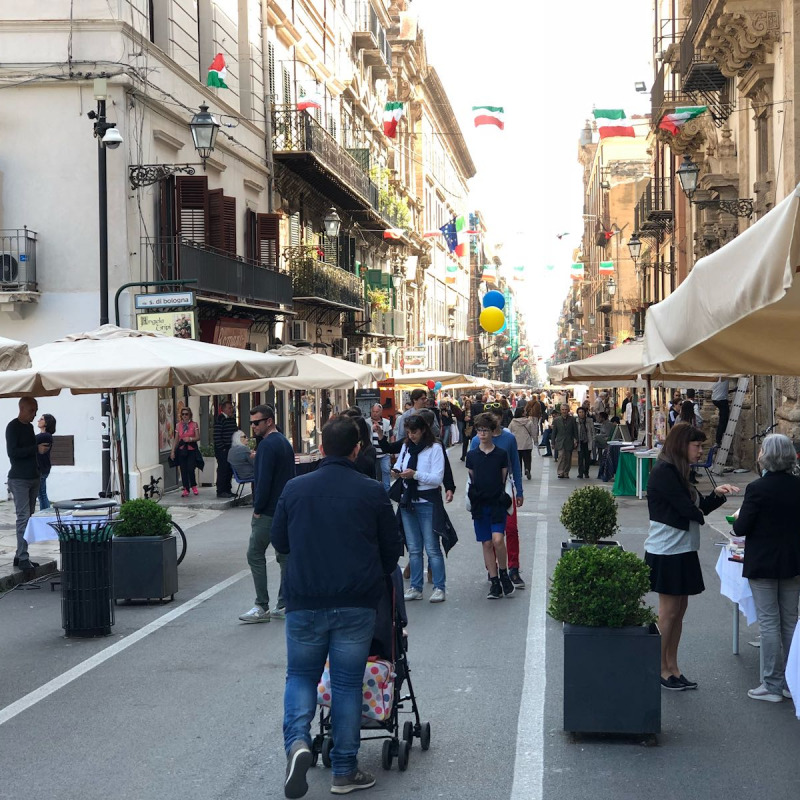 La Via dei Librai 2026, tre giorni di cultura tra autori e libri nel ...