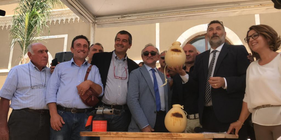 La provola dei Nebrodi dopo anni ottiene il marchio Dop - Giornale di ...