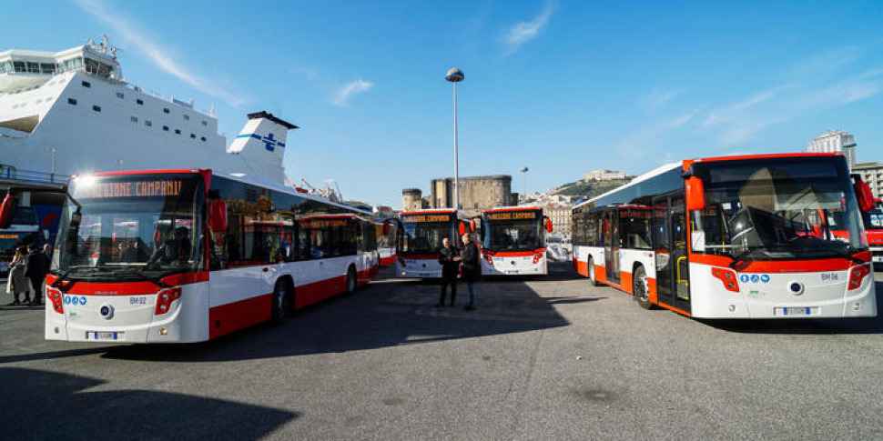 Campania: consegnati primi 150 bus nuovi a aziende trasporto - Giornale ...