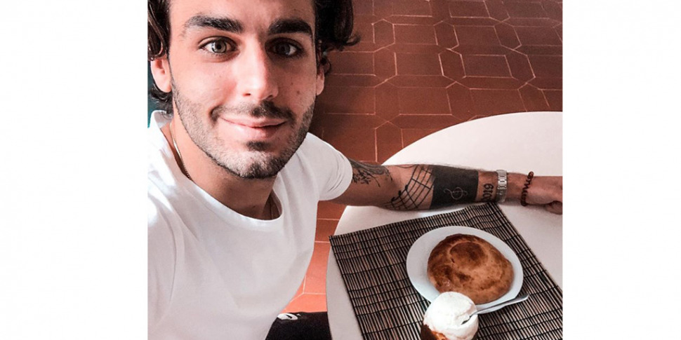 Alberto Urso in quarantena fa la granita in casa: "La musica è la mia ...