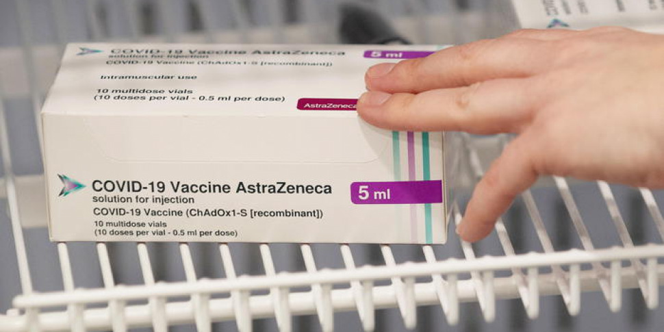 AstraZeneca, Ema: limitazioni confermate. Sì a seconda dose dopo 4-12 ...