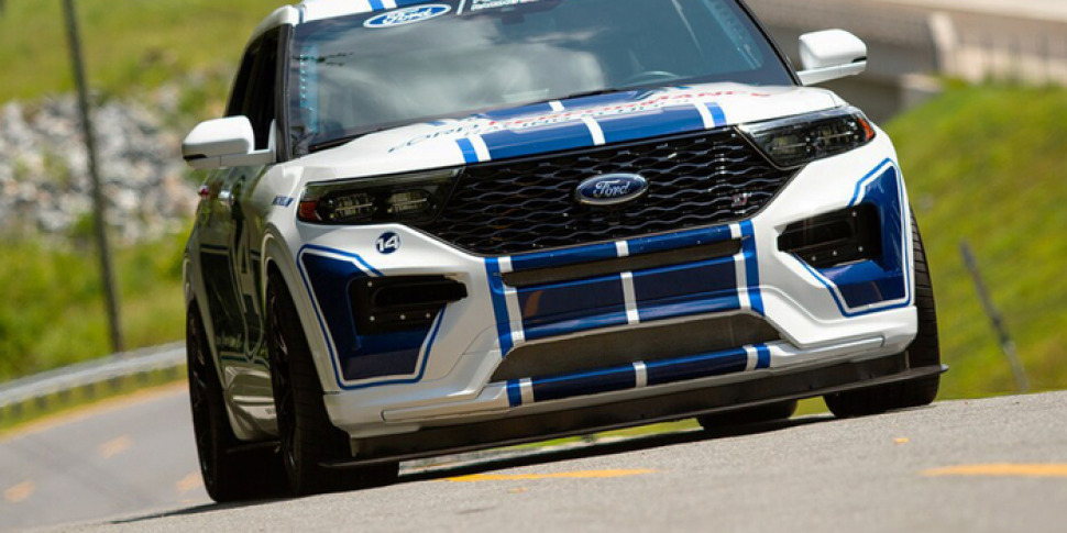 Ford Performance Explorer ST diventa racing utility vehicle - Giornale ...