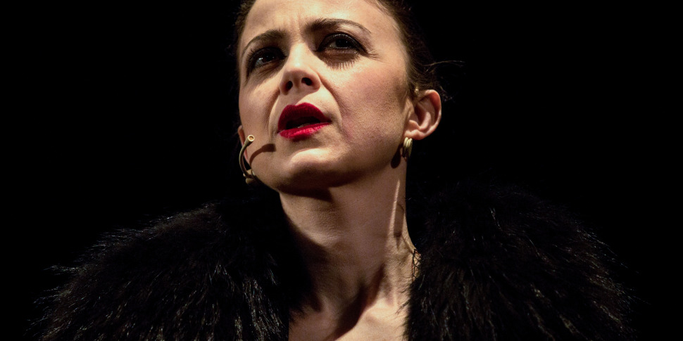 Luana Rondinelli scava sull'essere donna: a Menfi reciterà brani del ...