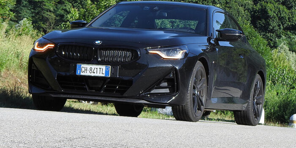 Bmw M 240i, esperti ringraziano per il ritorno al sovrasterzo ...
