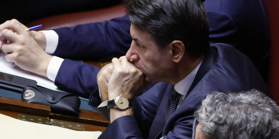 Gelo nei banchi di centrosinistra e M5s, Conte: «Sarà opposizione dura ...
