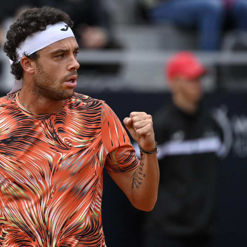 Tennis, torneo di Perugia: il palermitano Cecchinato vola ai quarti ...
