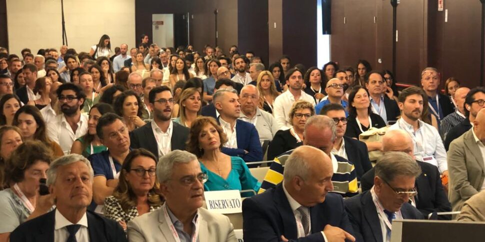 La ginecologia verso la chirurgia robotica: a Palermo il congresso ... La ginecologia verso la chirurgia robotica: a Palermo il congresso ...