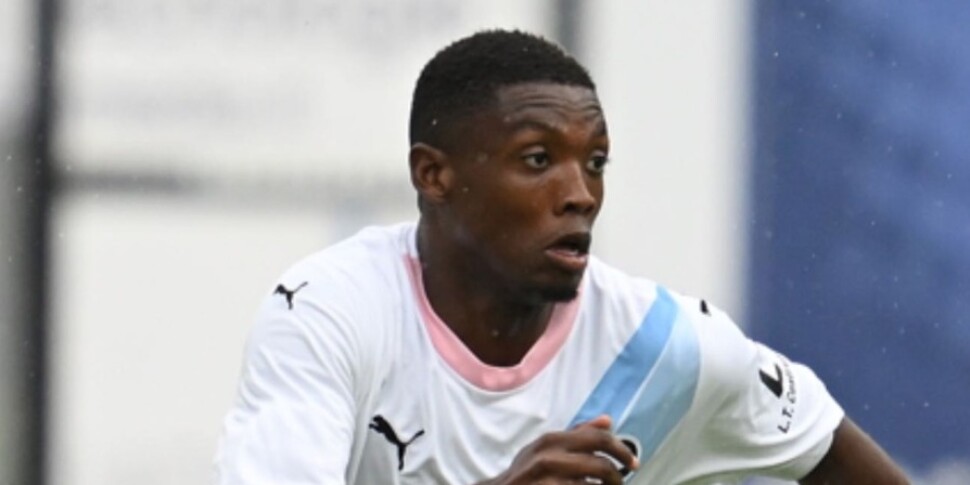 Il Palermo sbarca a Cagliari per la coppa Italia e saluta Broh, ceduto ...