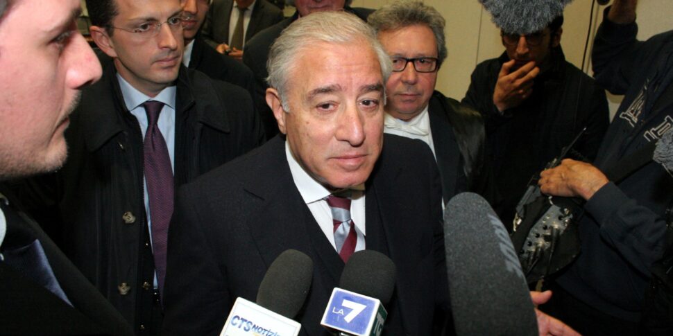 Dell'Utri vince il primo round: il no al sequestro dei beni è ...