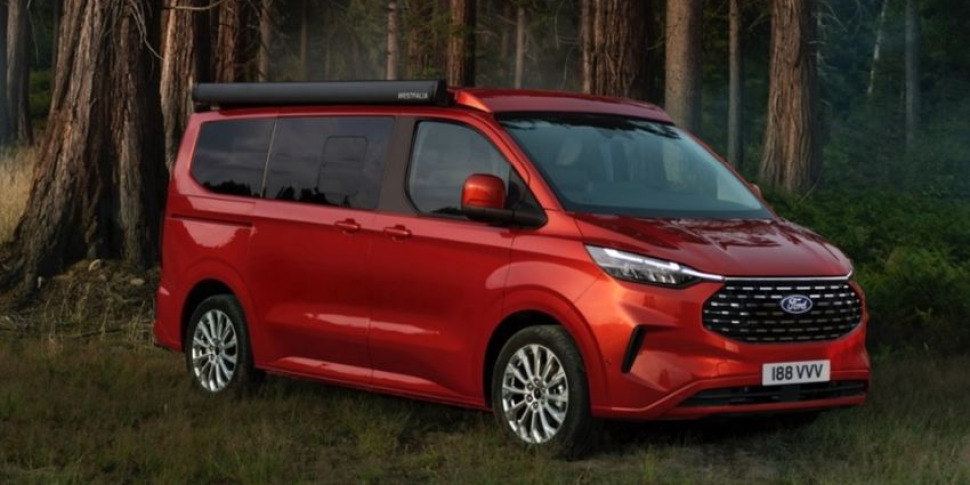 Ford, al Salone del camper debutta il Transit Custom Nugget - Giornale ...