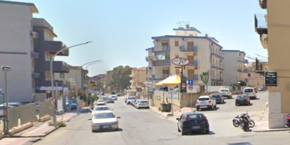 Licata, ragazzo di venticinque anni stroncato da un malore in strada ...