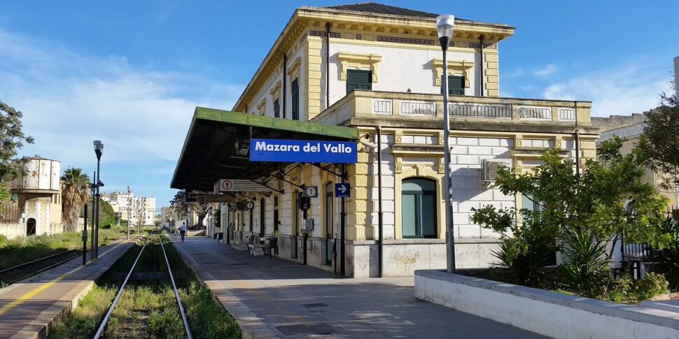 Mazara del Vallo, rissa tra extracomunitari alla stazione ferroviaria ...