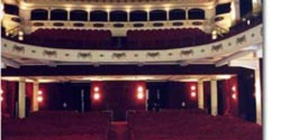 Il tema è donna: moda, musica, danza e solidarietà Al Massimo di ...