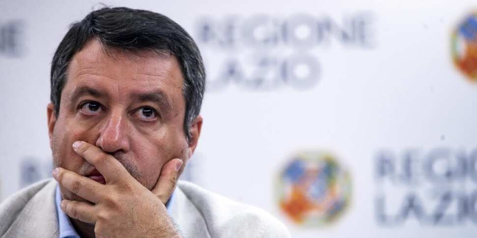 Open Arms, a Palermo il pm chiede 6 anni per Salvini: è accusato di ...