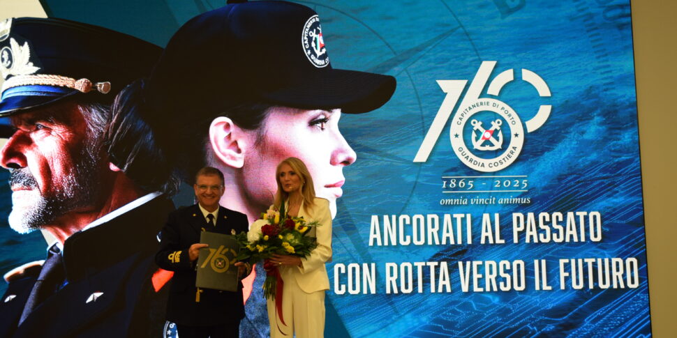 Palermo, presentato il calendario della Guardia costiera 2025: celebra i 160 anni di storia ...