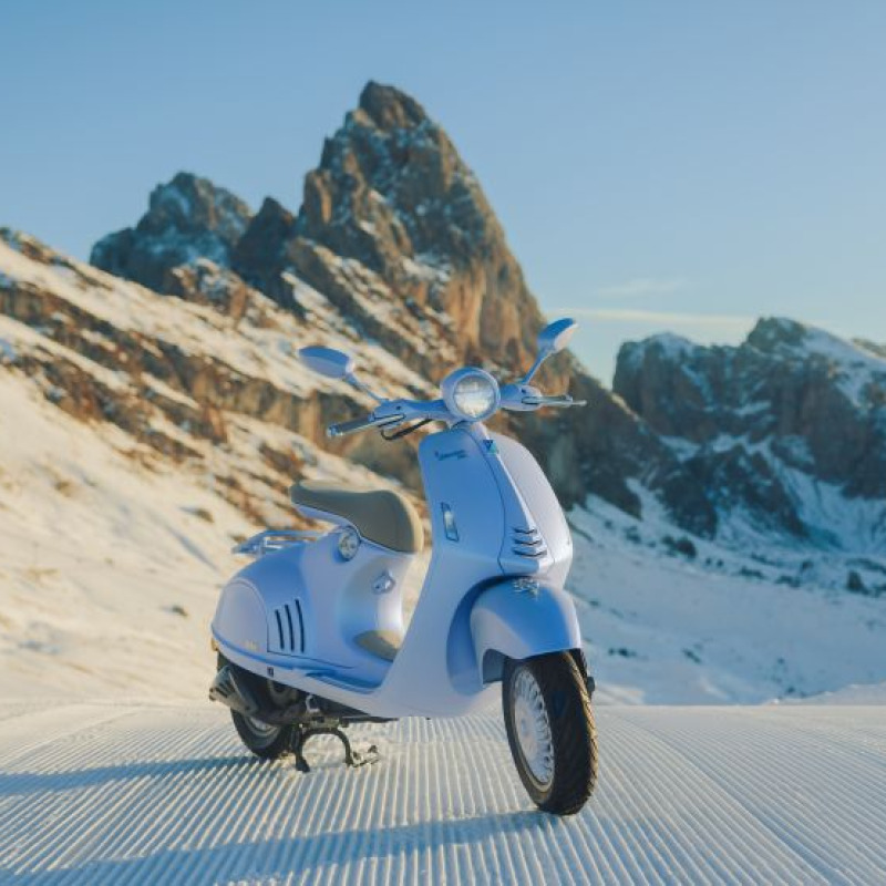 Vespa 946 Snake, eleganza glaciale in edizione limitata - Giornale di Sicilia