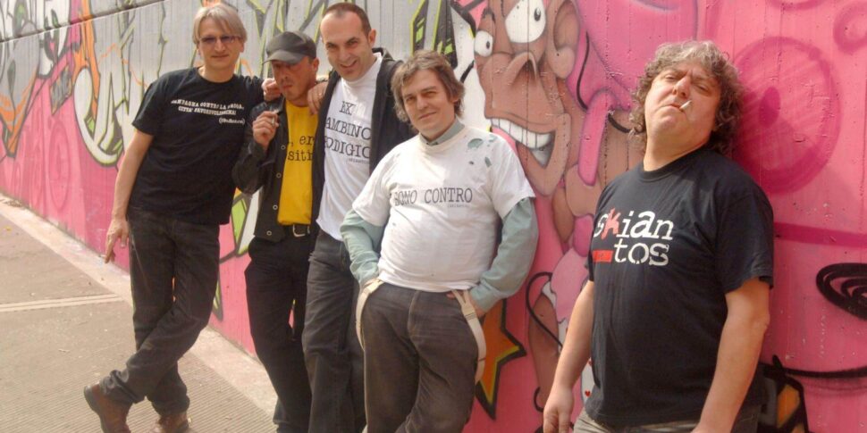 È morto a 72 anni Fabio Testoni degli Skiantos, conosciuto come Dandy ...