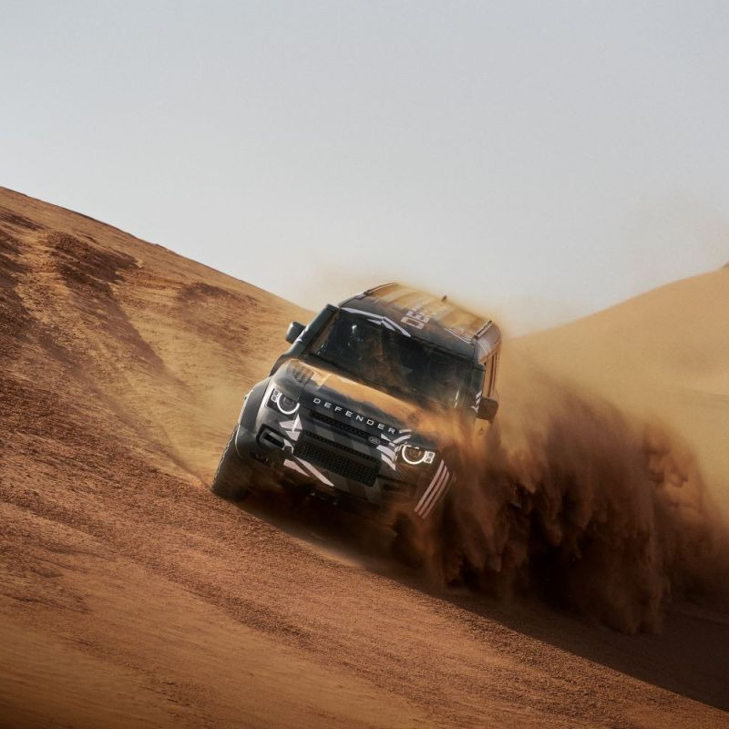 Defender completa i primi test del prototipo da Rally-Raid - Giornale ...
