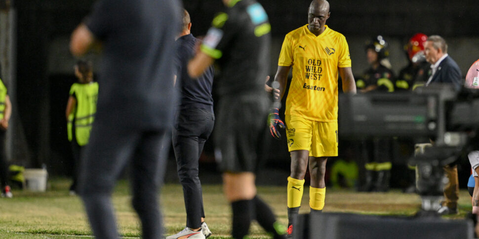 Titolare, dodicesimo o addio: Gomis si gioca tutto in ritiro - Giornale di Sicilia