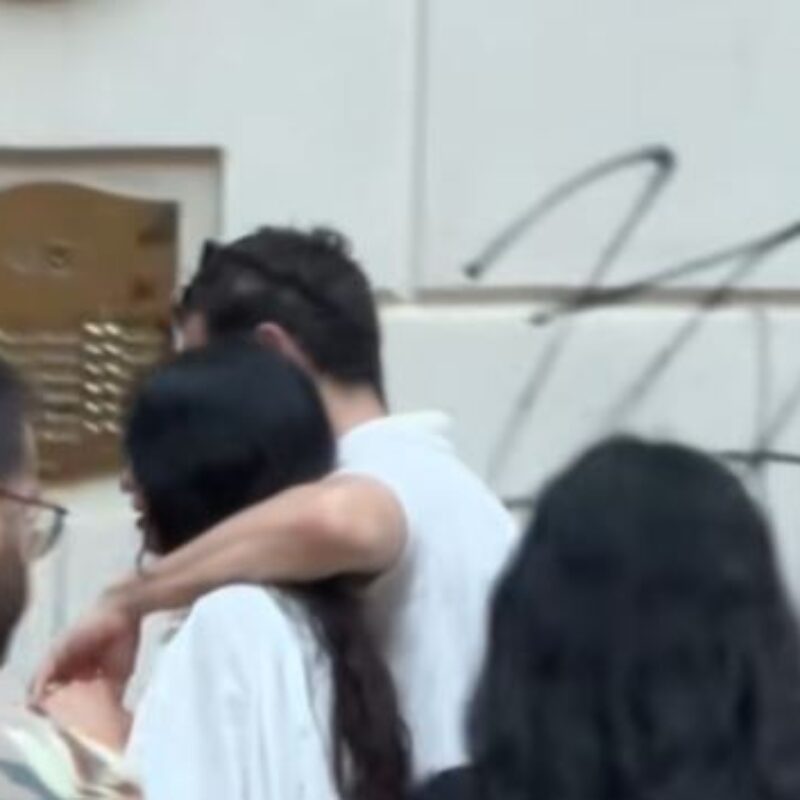 I festeggiamenti di Dua Lipa a Palermo, la popstar e il marito Callum ...