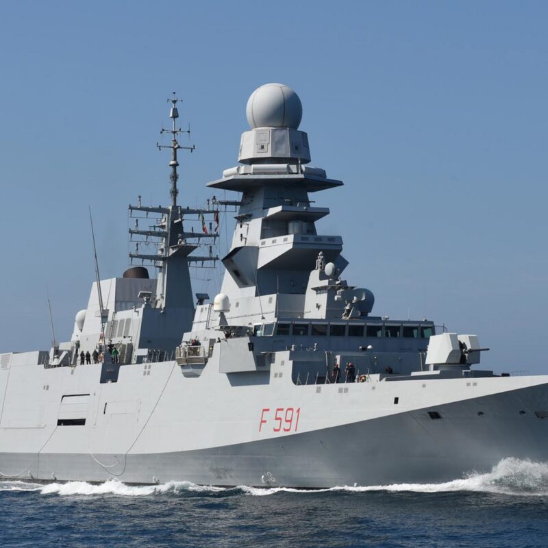 Flotilla, il ministro Crosetto invia in soccorso la fregata Fasan. La Cgil: «Pronti allo ...