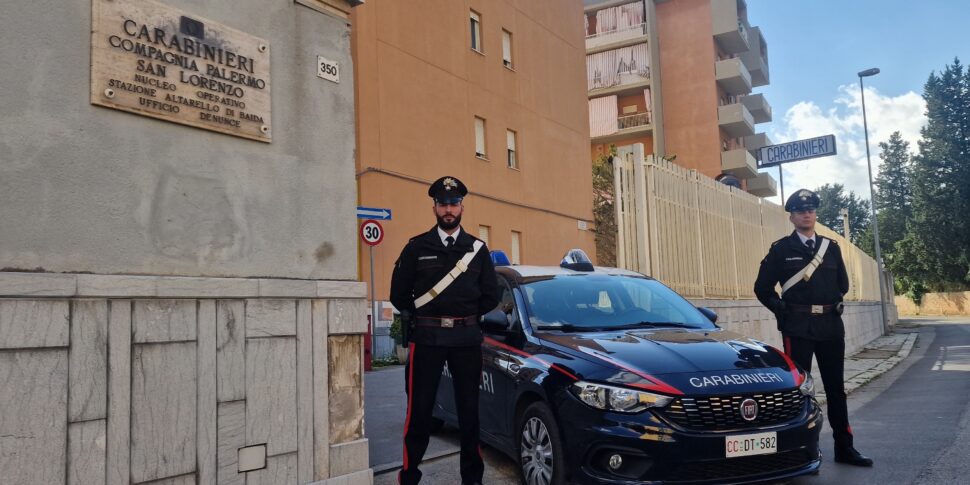 Operazione dei carabinieri allo Zen, trovate divise della polizia ...