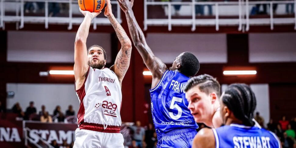 Basket, per la Trapani Shark storico passaggio del turno in Champions ...