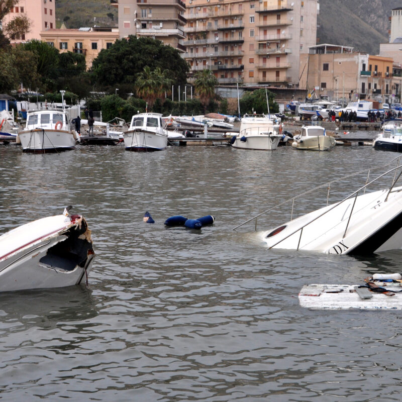 Lidi danneggiati dal ciclone Harry in Sicilia: ritardi nei ristori ...