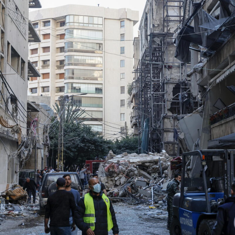 Trump arretra, è tregua con l’Iran. Beirut travolta dai raid israeliani ...