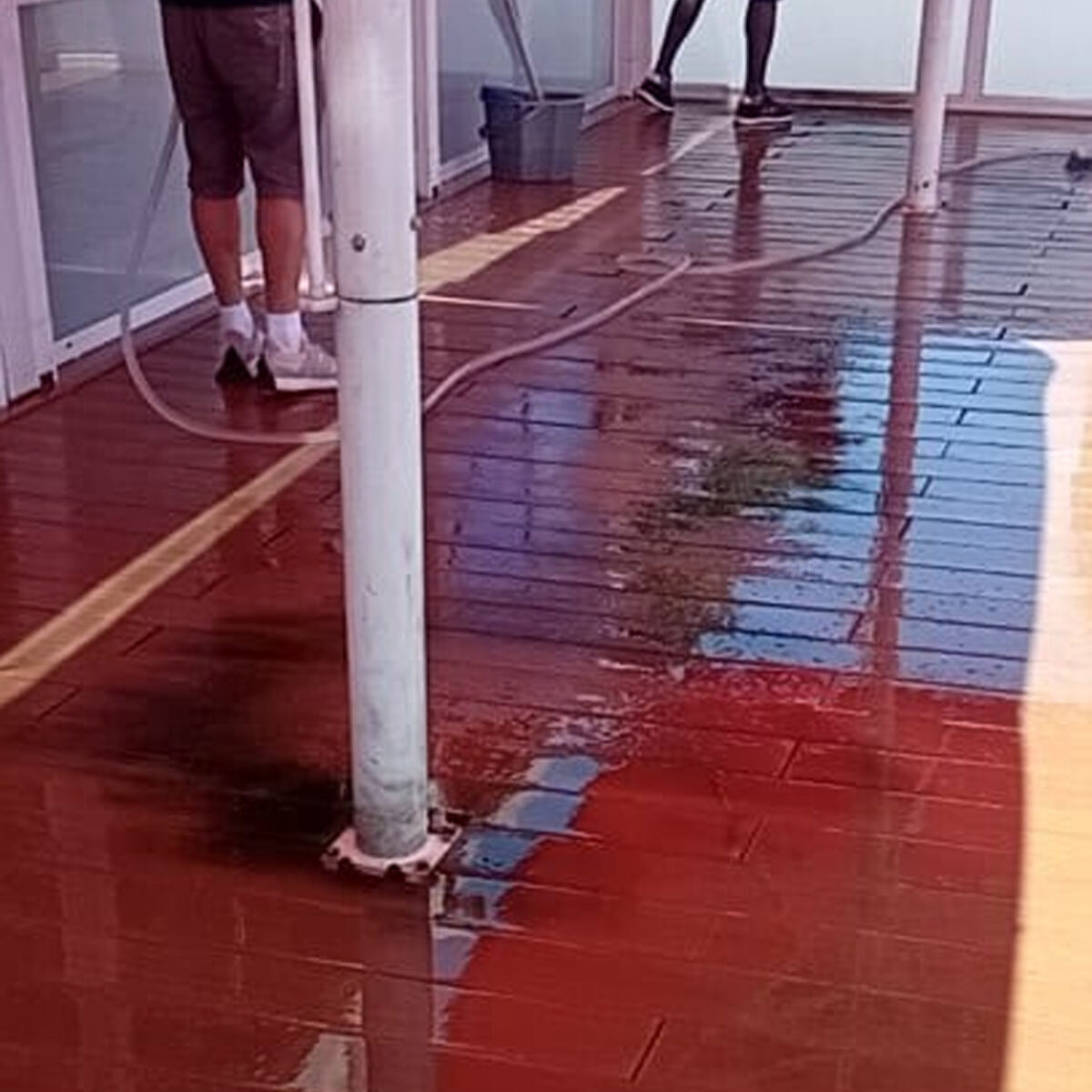 Palermo, il pugno duro della Marinella: «Sono sbirri ma fagli male ...